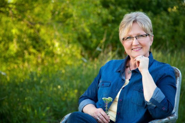 DIY Safe Solar Eclipse Pinhole Projector - Welcome To Nana's