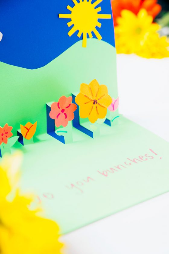 DIY Pop Up Card for Mom | Welcome To Nana's