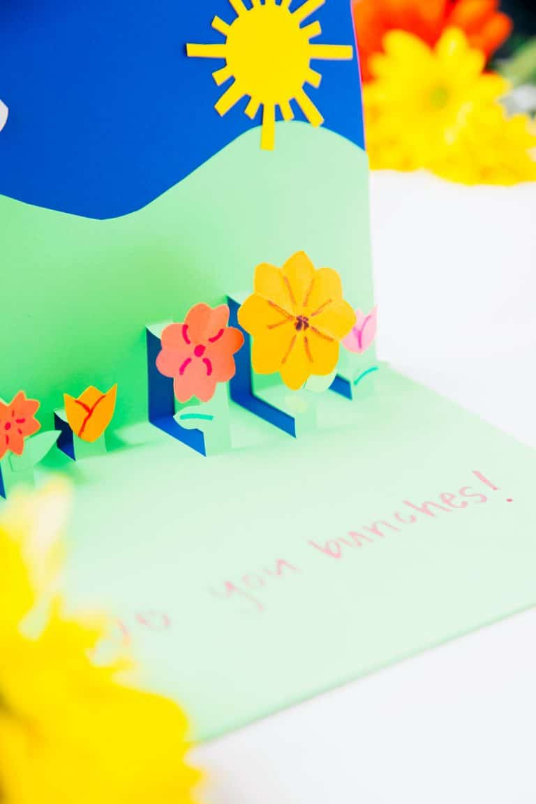 DIY Pop Up Card for Mom | Welcome To Nana's