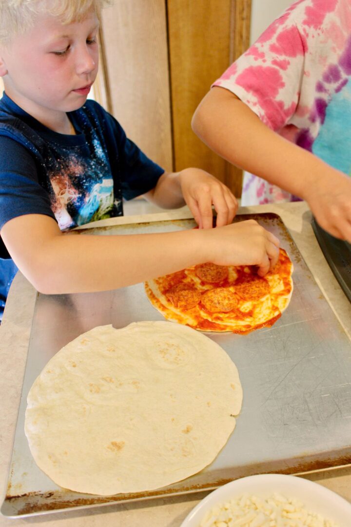 Easy Personal Pizza Recipe | Welcome To Nana's