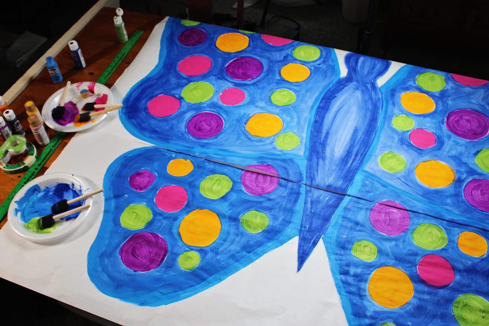 DIY Butterfly Wings Photo Backdrop | Welcome To Nana's