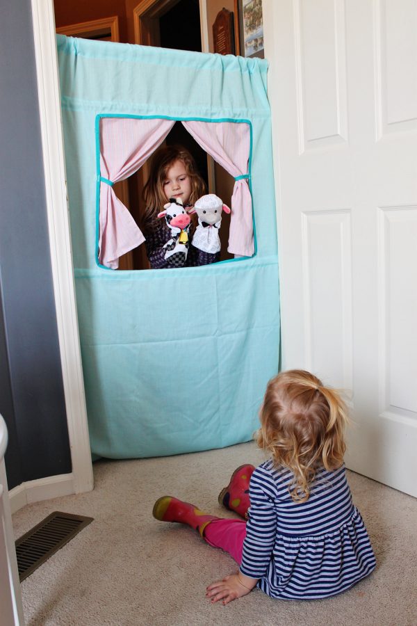Sew a Portable Puppet Stage for a Doorway | Welcome To Nana's