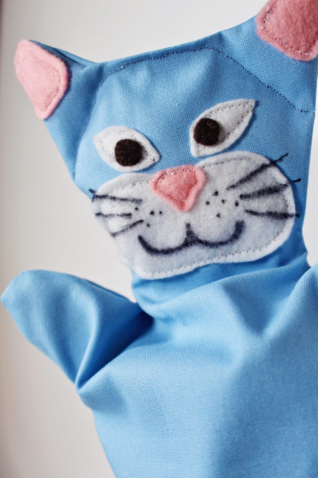 DIY Hand Puppets For Kids (Free Sewing Pattern!) | Welcome To Nana's