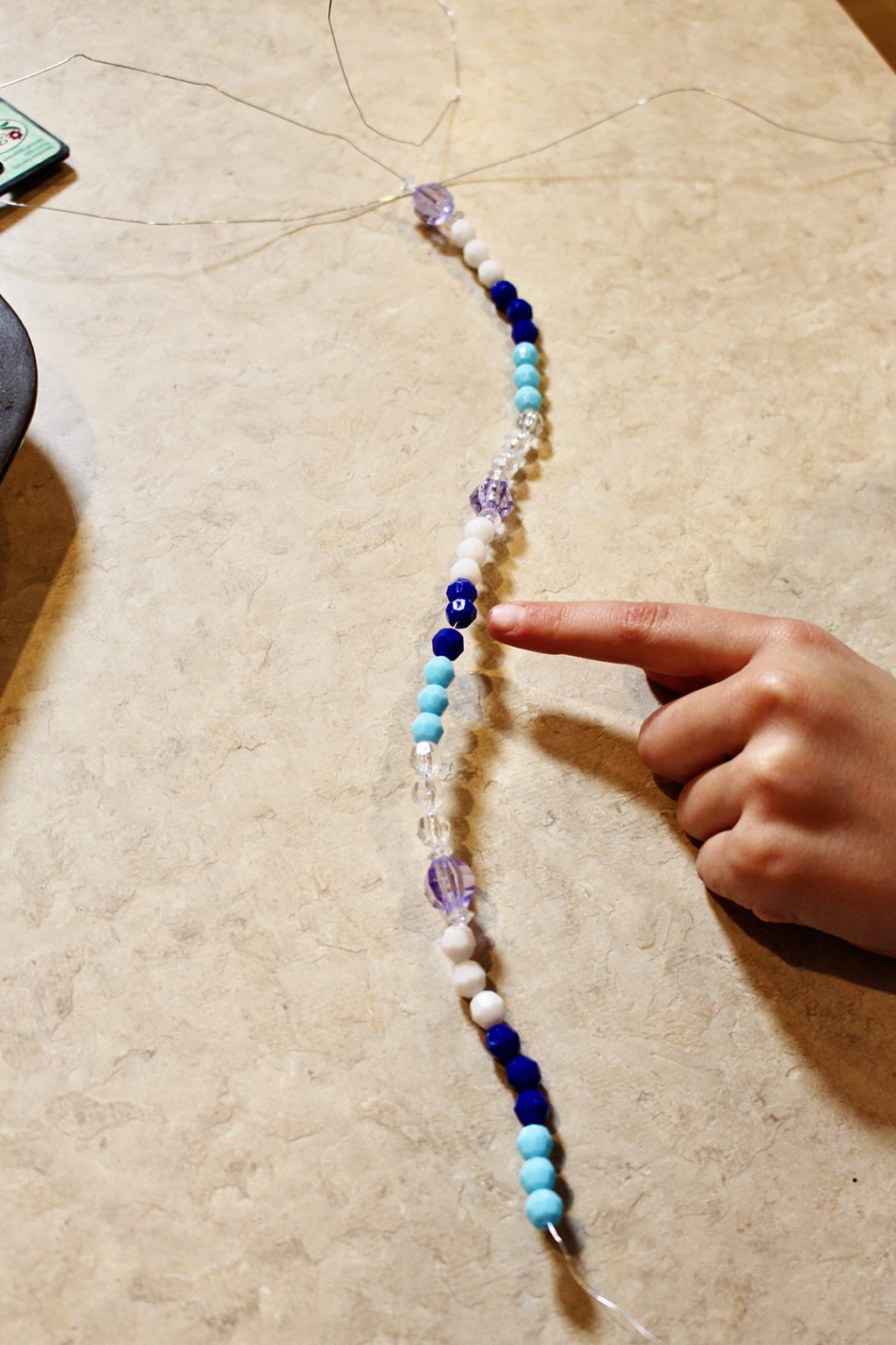 DIY Sparkling Wire & Bead Ornament Stars | Welcome To Nana's