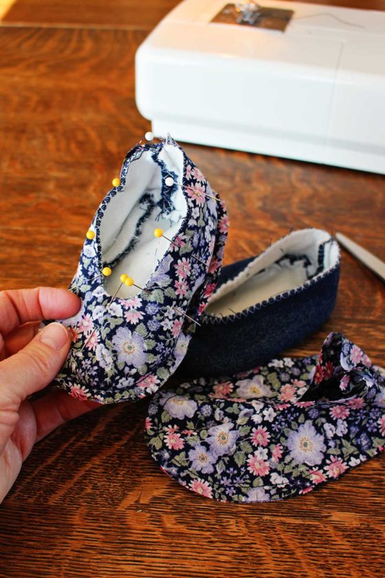 Free Baby Shoes Sewing Pattern and Tutorial | Welcome To Nana's