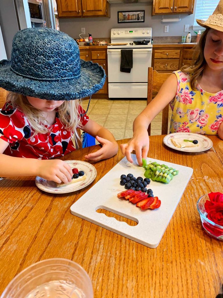 Make Fantastic Fruit Pizza for Mom | Welcome To Nana's