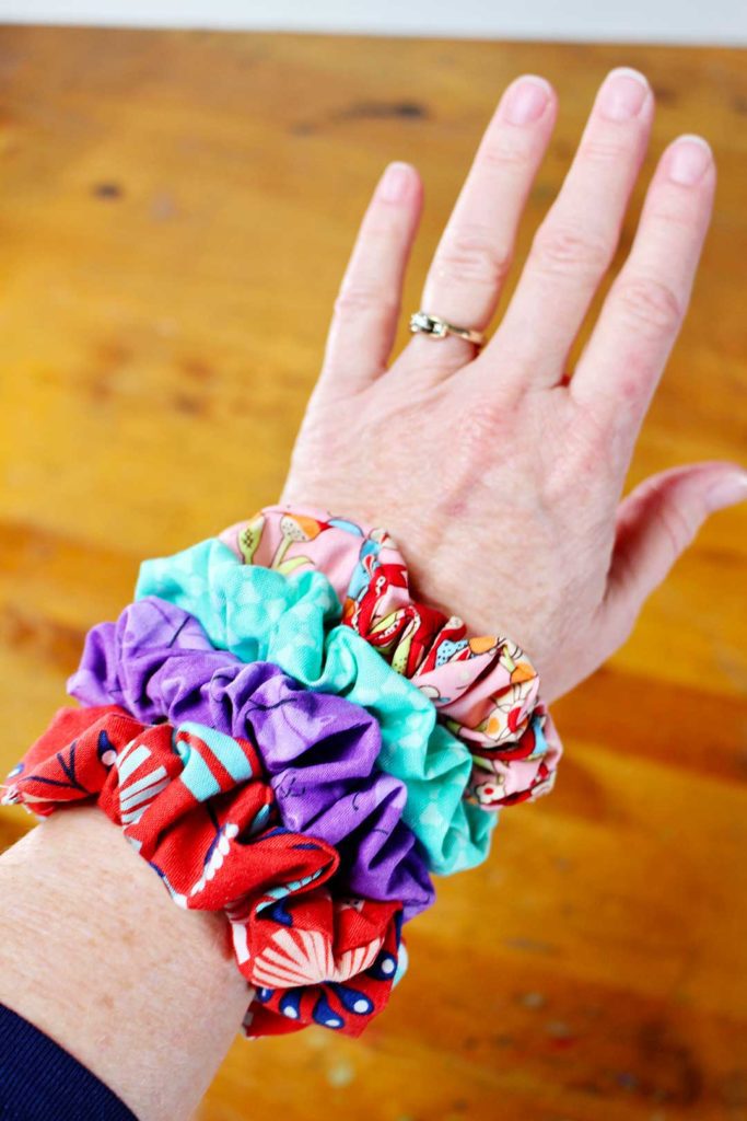 How to Make a Scrunchie | Welcome To Nana's