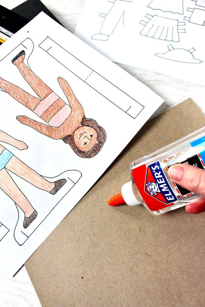 Free Printable Paper Dolls and Clothes to Color | Welcome To Nana's