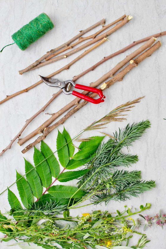 2 Ways of Nature Weaving with Kids | Welcome To Nana's