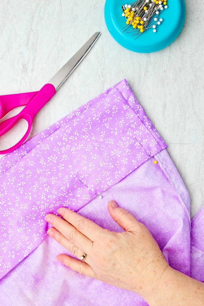 Easy How to Sew a Pillowcase Tutorial | Welcome To Nana's