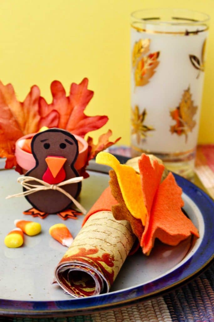 Easy Flowerpot Turkey Thanksgiving Favors for the Table | Welcome To Nana's