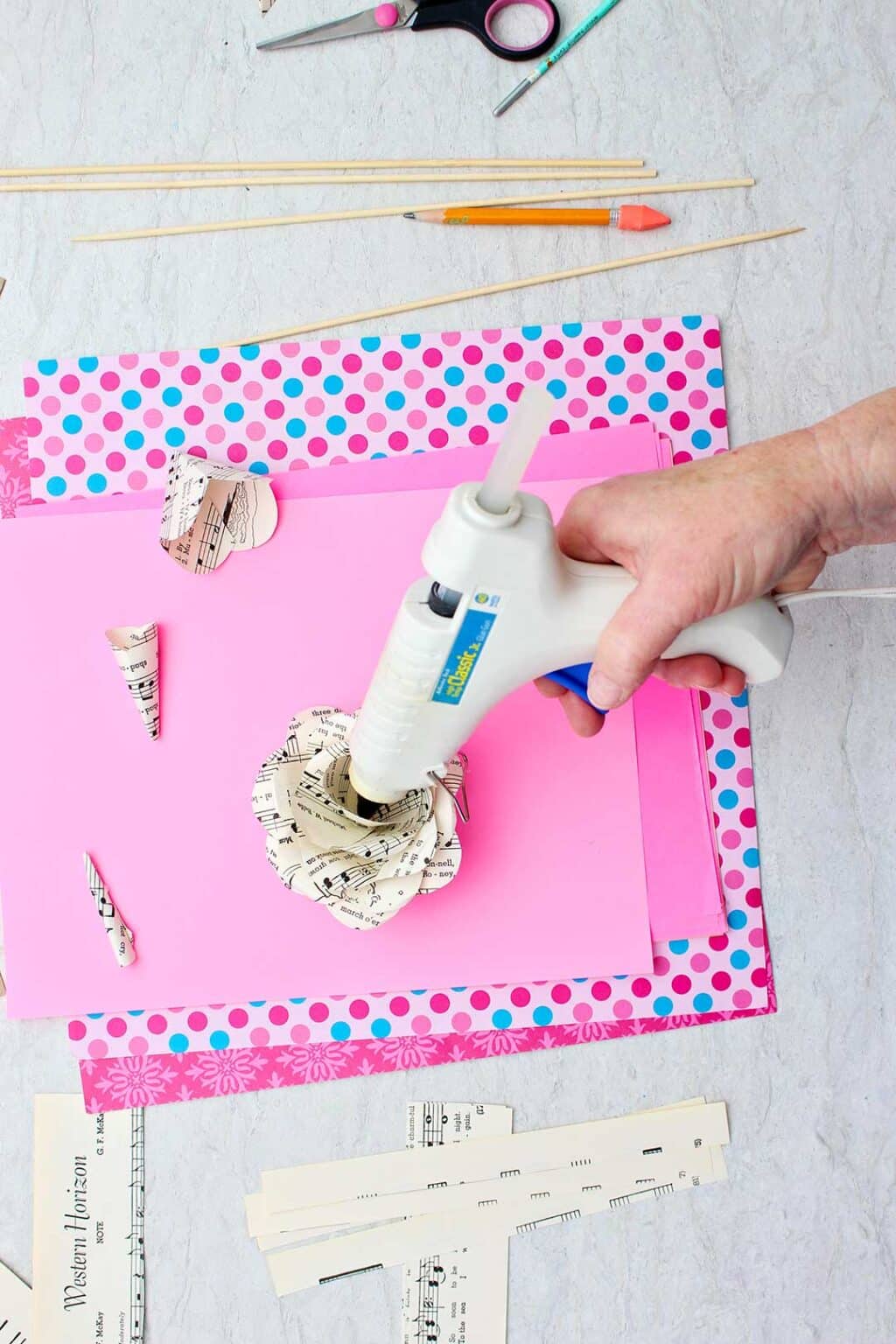 DIY Easy Book Page Roses for Mom (Upcycle Old Paper) | Welcome To Nana's