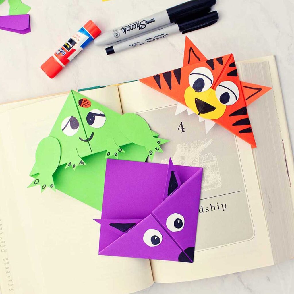 Make Easy Origami Corner Bookmarks | Welcome To Nana's