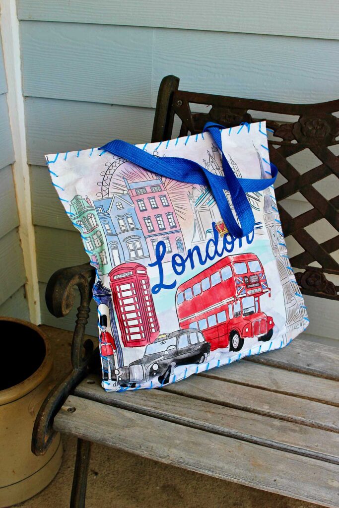 DIY Sit-Upon Cushion from a Reusable Shopping Bag - Welcome To Nana's