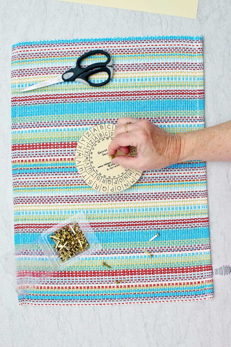 Printable DIY Secret Message Decoder Wheel for Kids | Welcome To Nana's