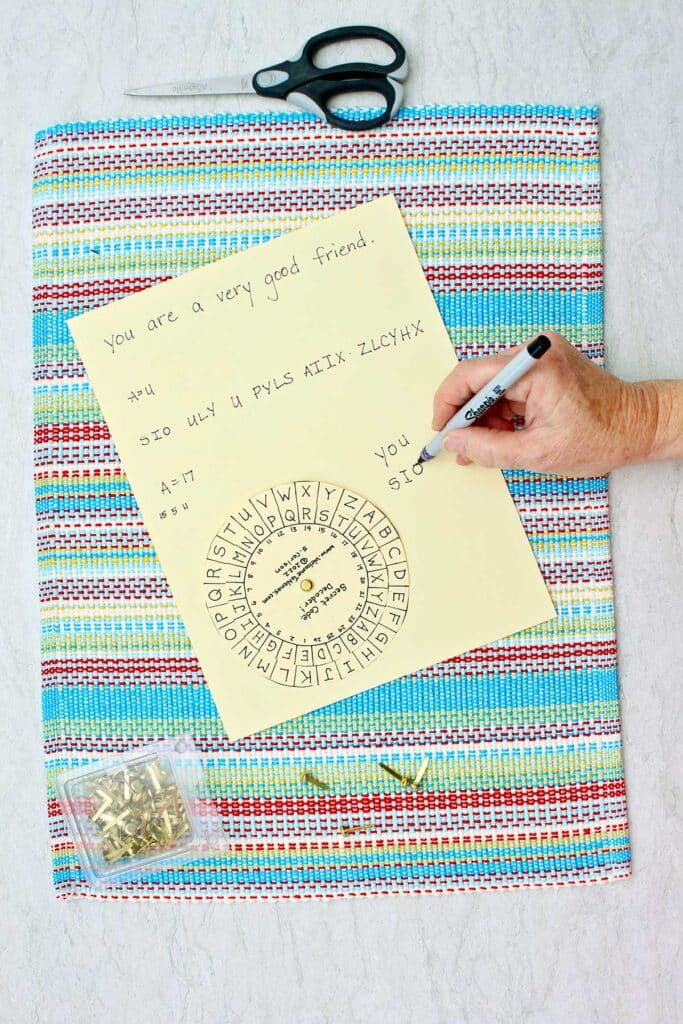 Printable DIY Secret Message Decoder Wheel for Kids | Welcome To Nana's