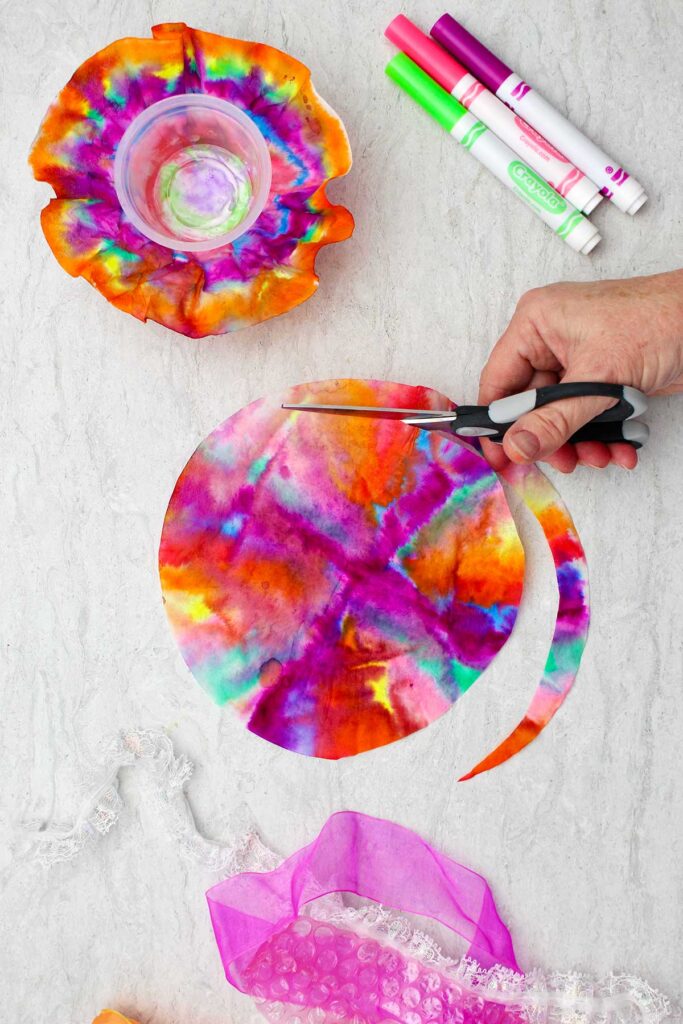 Easy Coffee Filter Jellyfish Craft (Simple for Kids!) | Welcome To Nana's