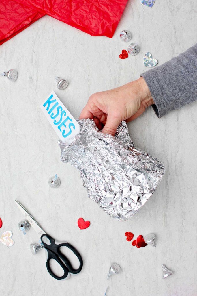 Giant Hersheys Kiss DIY Valentines Gift for Kids | Welcome To Nana's