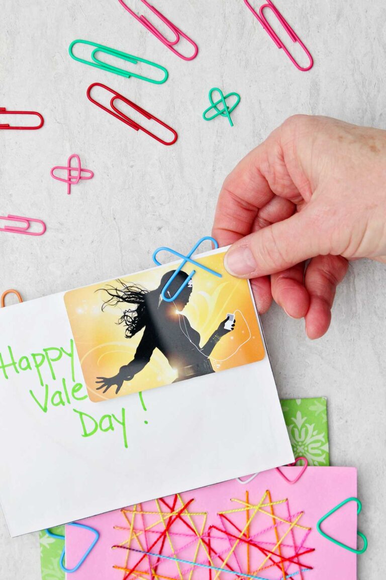 Learn How to Make a Paper Clip Heart for Valentine’s Day | Welcome To ...